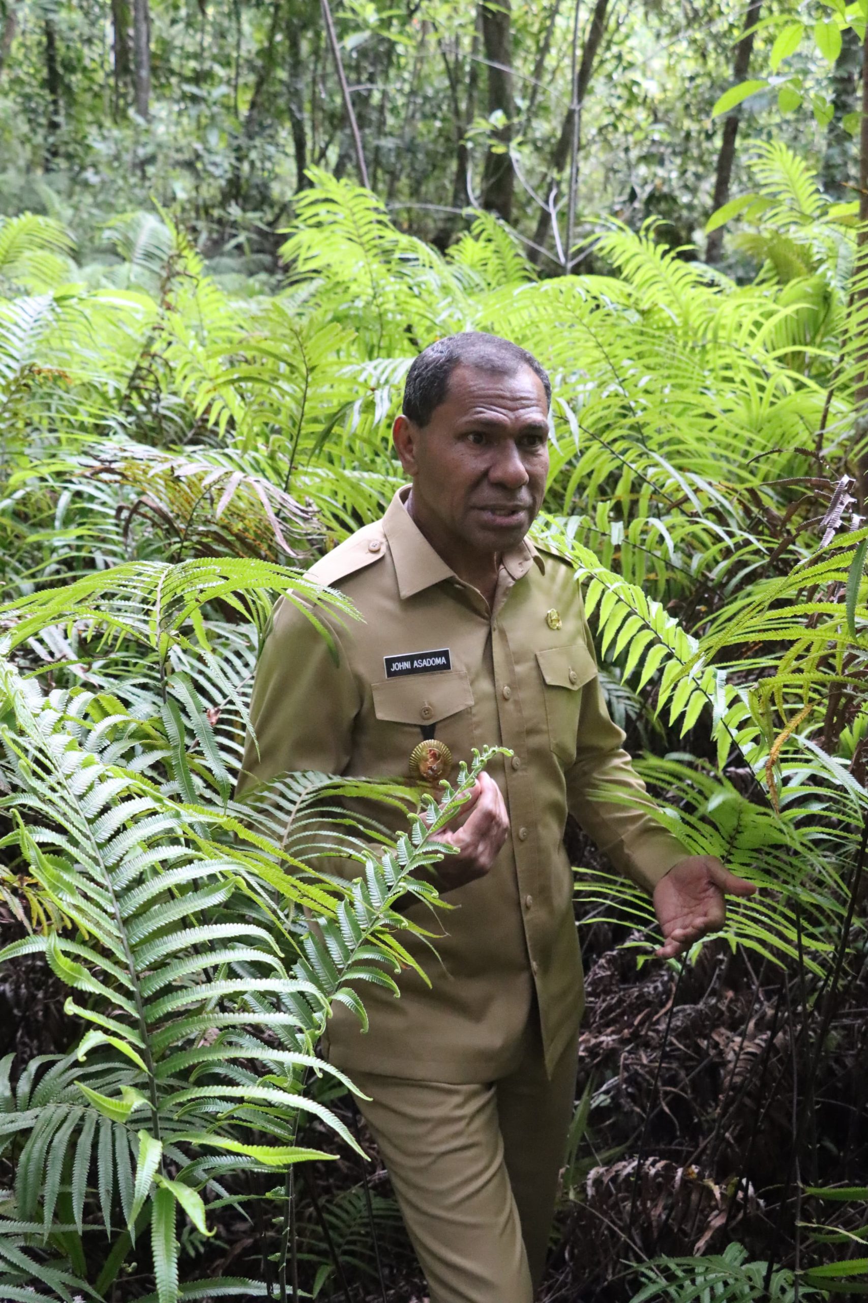 Wagub NTT Johni Asadoma Ajak Warga Kunjungi Wisata Hutan Rindang Oeluan ...